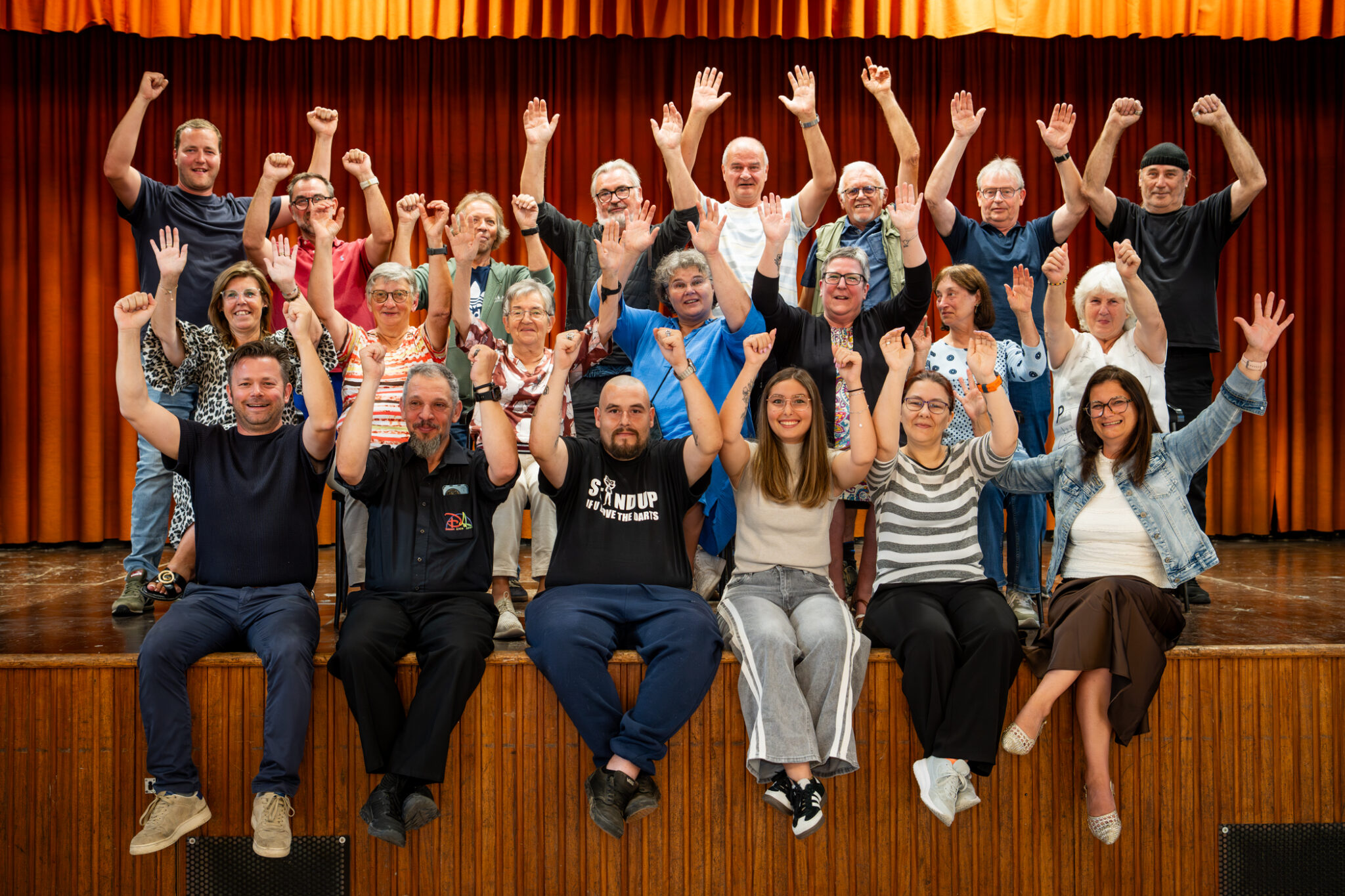 Velms Feest: "The show must go on" in OC Velm - Truineer